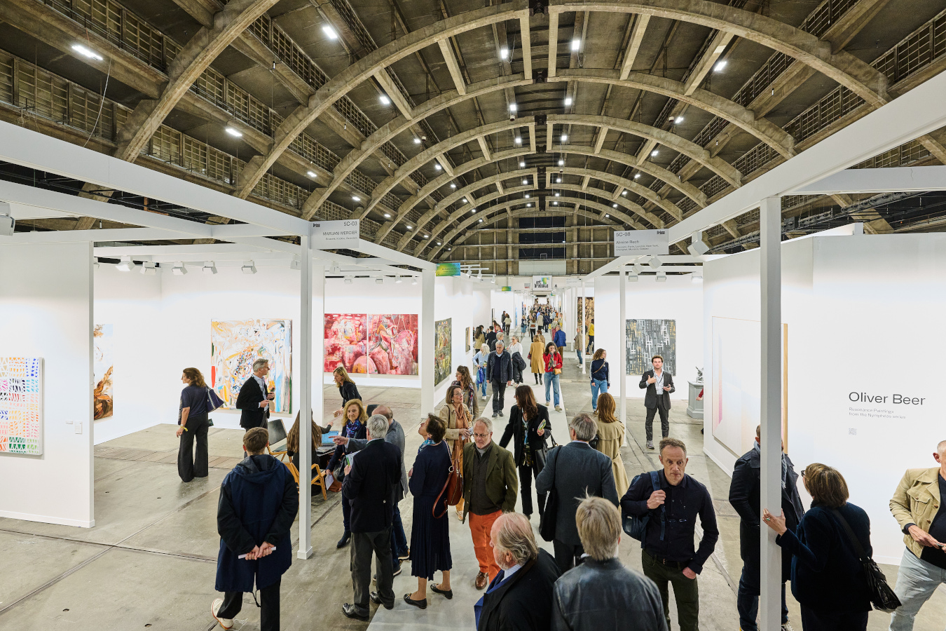 Art Brussels 2026 : une édition affinée et plus curatoriale | art content